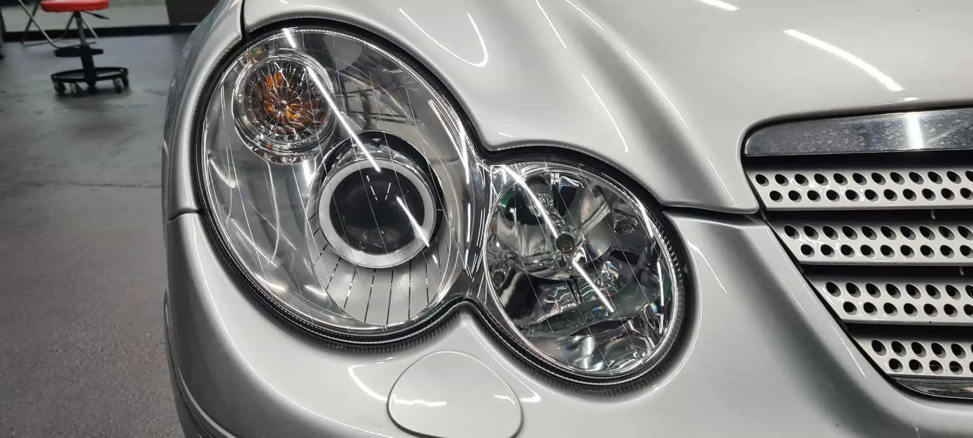 Koplampen Mercedes Hersteld - Blindeer Koning